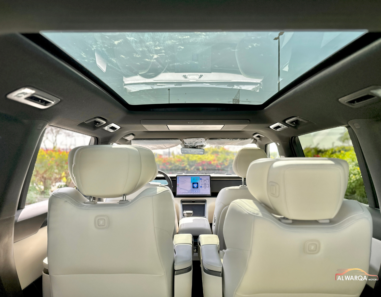 2024 ROX01 / VIP 6SEAT / LONG-RANGE 252KM/ PLUG IN HYBRID - Alwarqa Motors